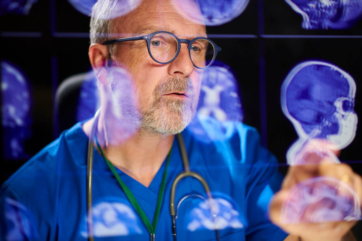 How Internal Medicine Doctors Collaborate with Neurologists - Hudson MD ...