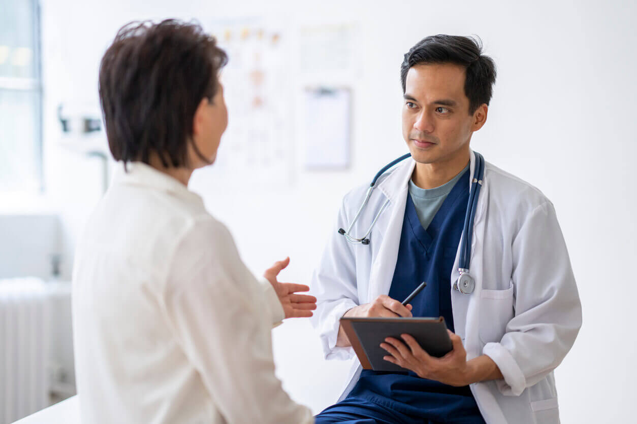 Why Choose an Internal Medicine Doctor for Primary Care Needs - Hudson ...